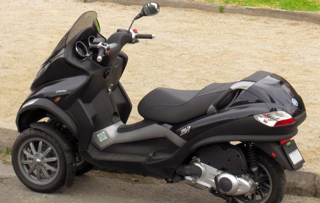 Piaggio MP3 Yourban LT 300 ie
